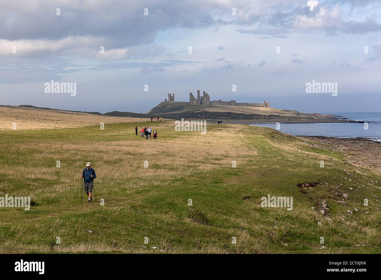 Dunstanburgh castle craster walk hi-res stock photography and images ...