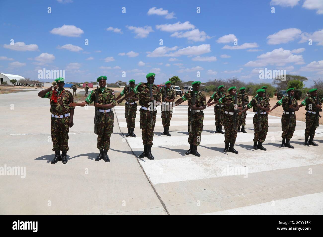 Kenyan soldiers serving under the African Union Mission in Somalia ...