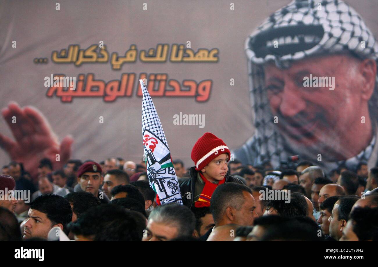 Fatah flag hi-res stock photography and images - Alamy