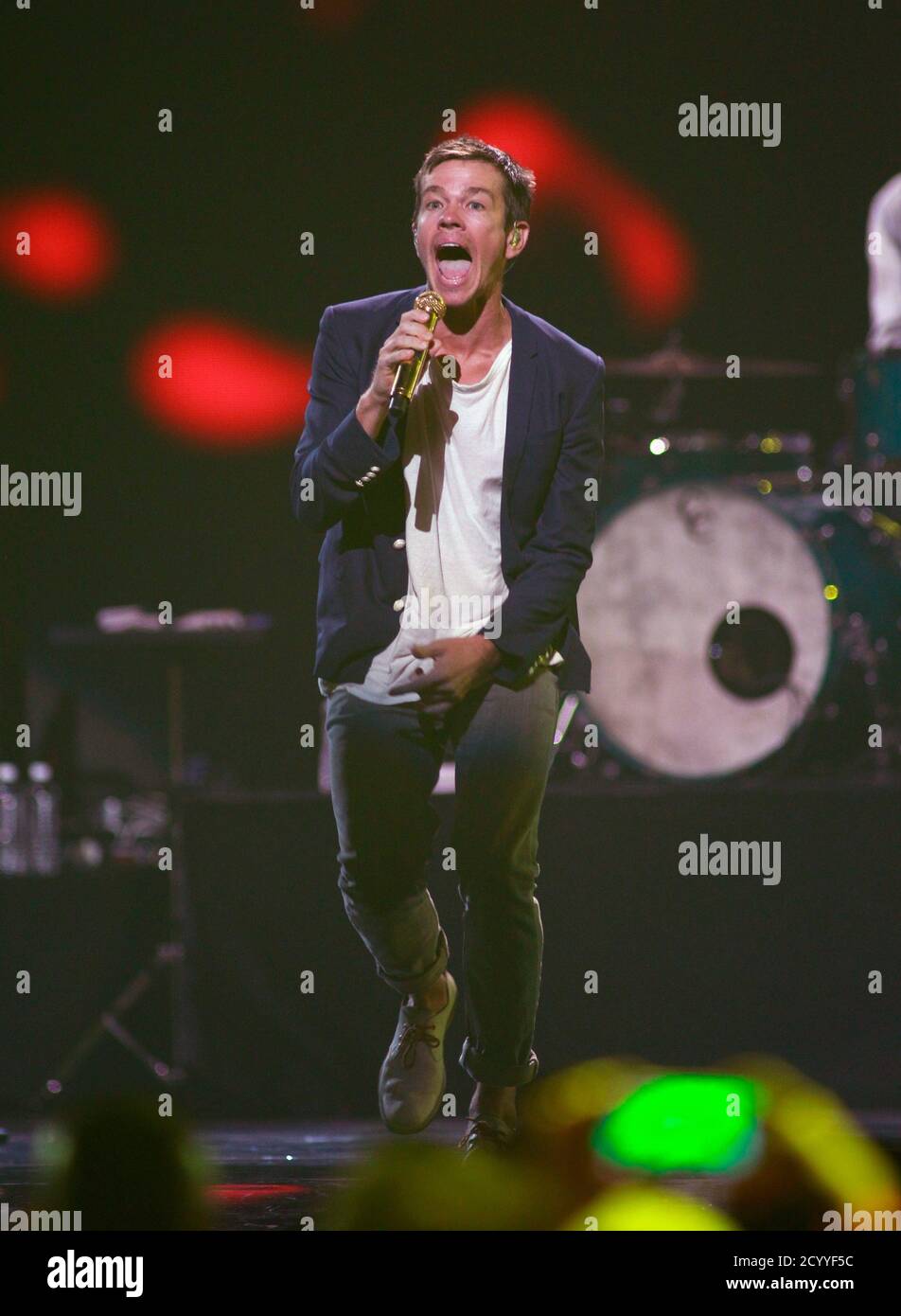 Nate ruess fun hi-res stock photography and images - Alamy