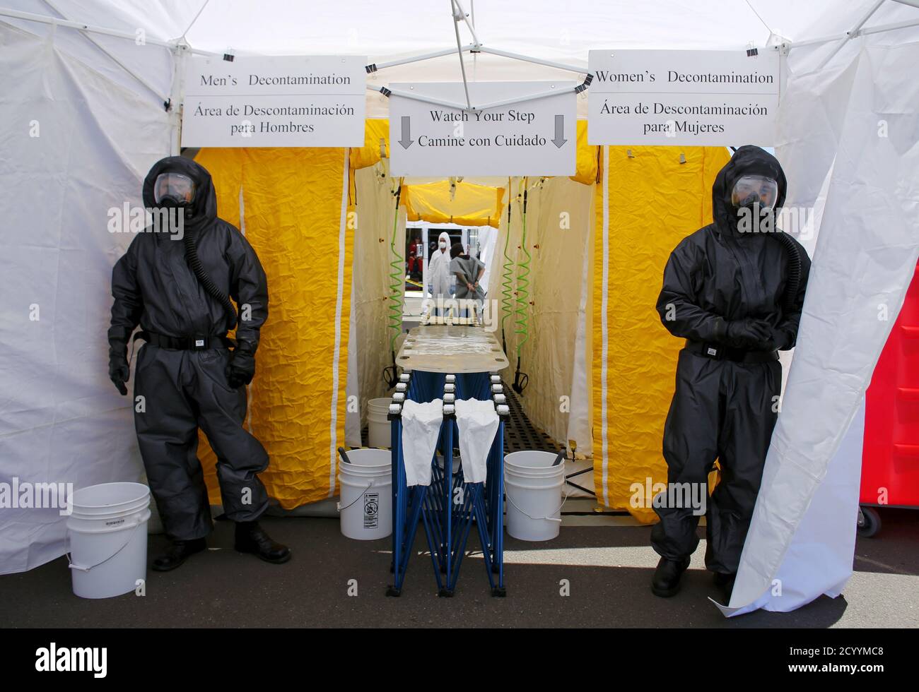 Mass casualty decontamination hi-res stock photography and images - Alamy