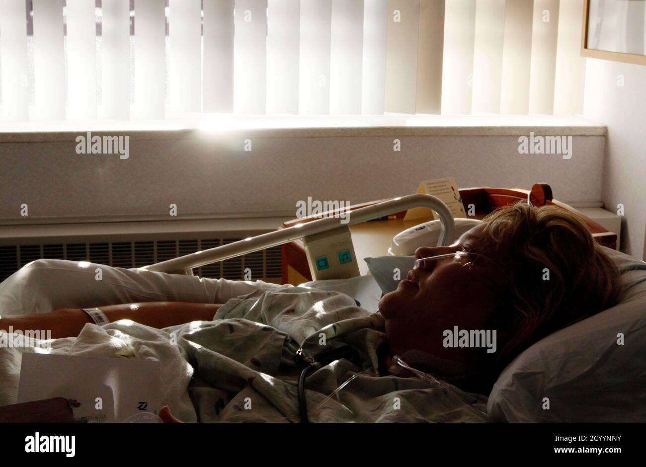 Bariatric bed hi-res stock photography and images - Alamy