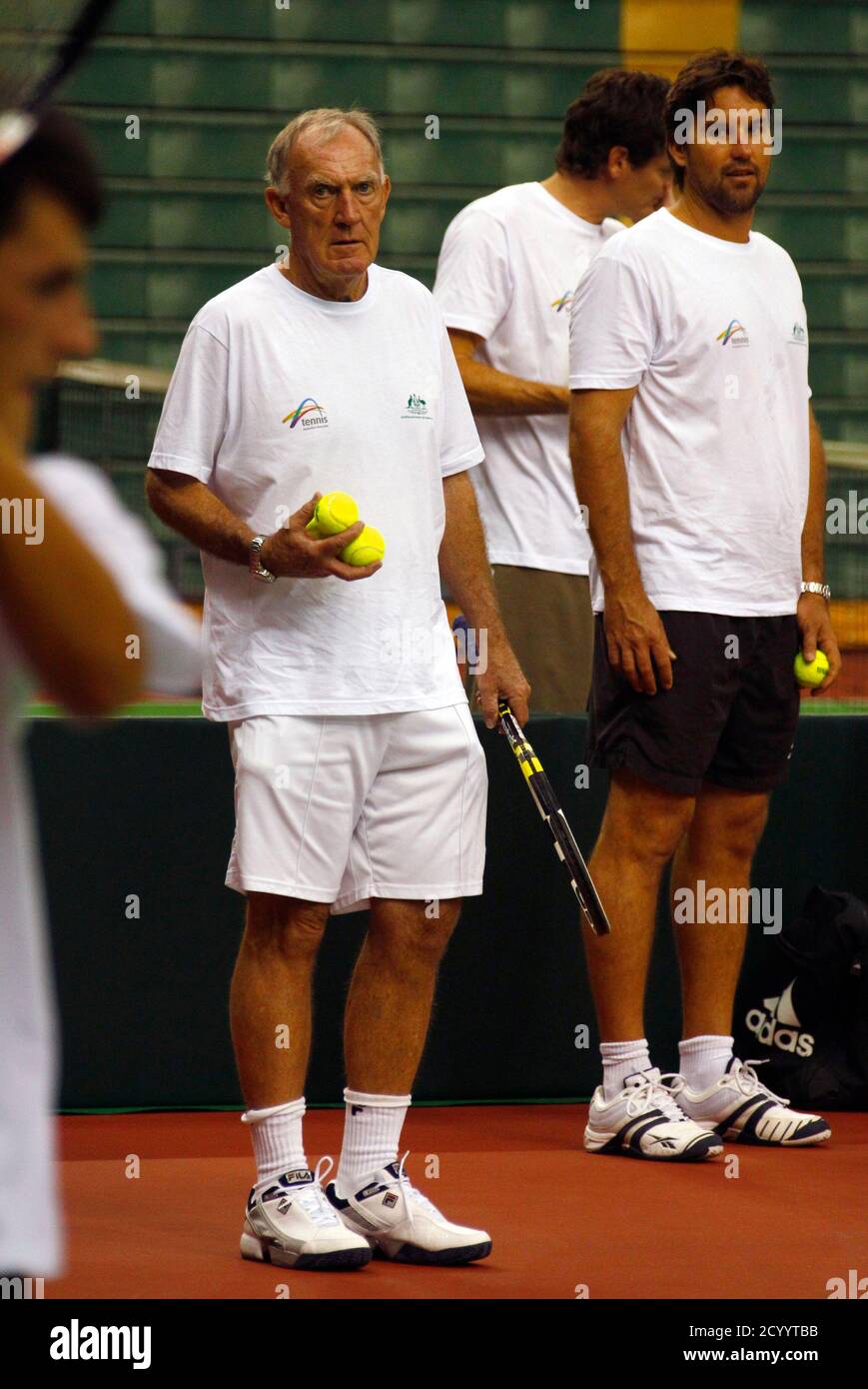 Tony roche tennis hi-res stock photography and images - Alamy