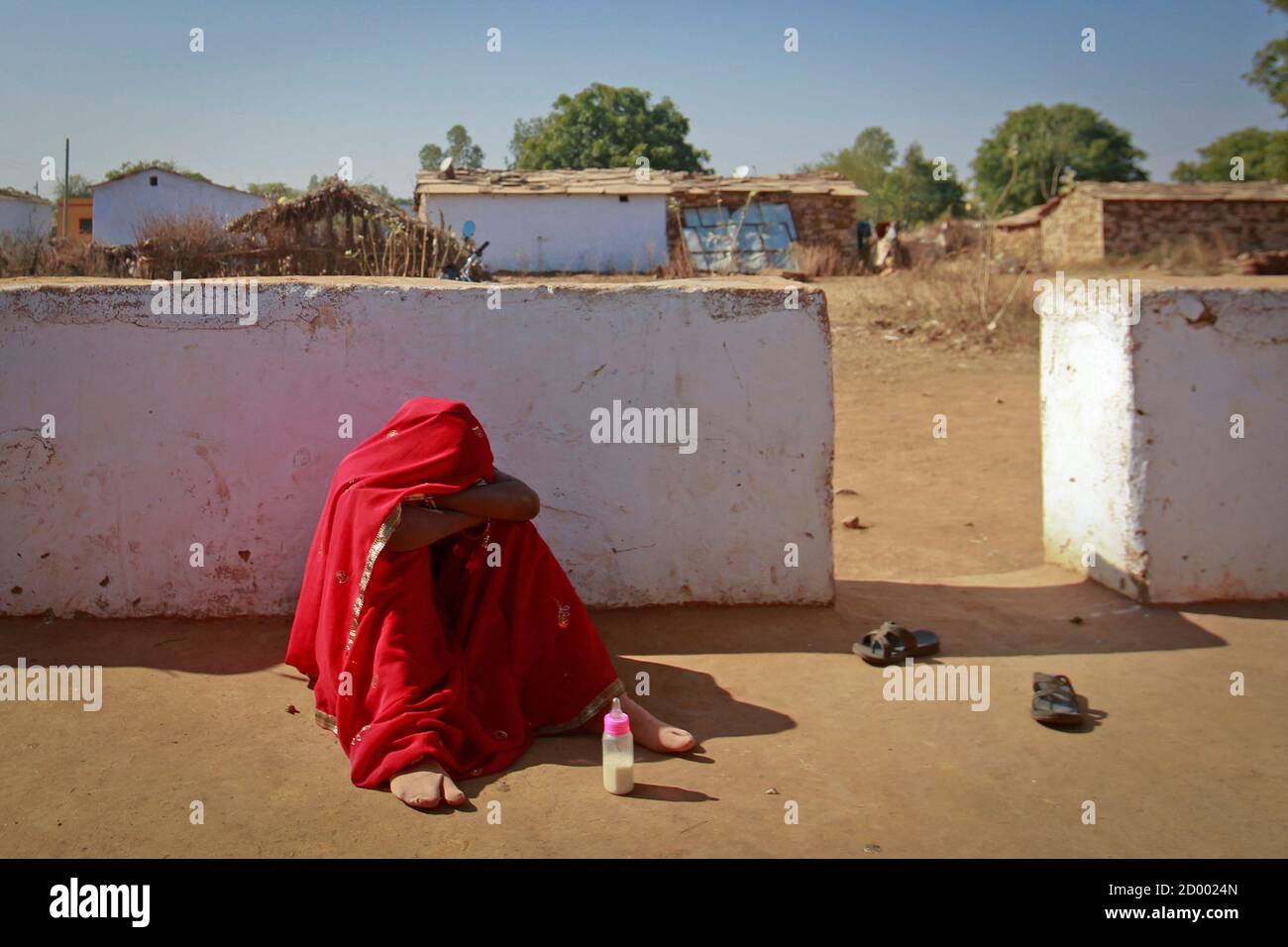 Very drunk girls hi-res stock photography and images - Alamy