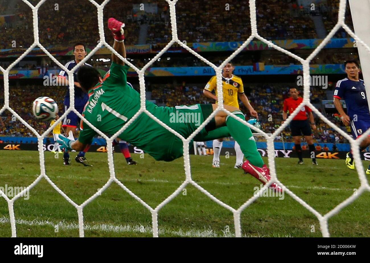 Japan goalkeeper eiji kawashima hi-res stock photography and images - Alamy