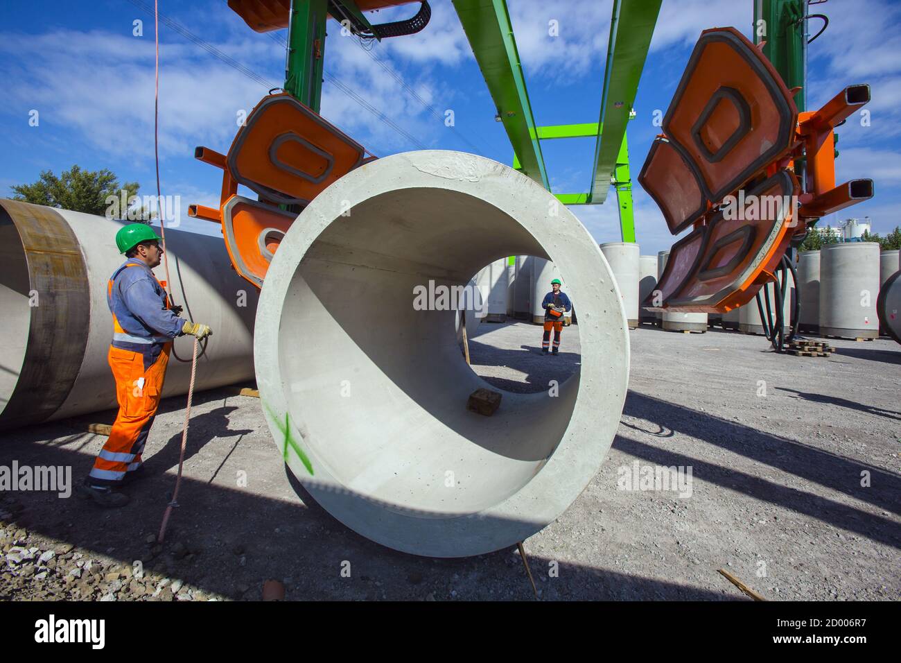 Reinforced concrete jacking pipes hi-res stock photography and images ...