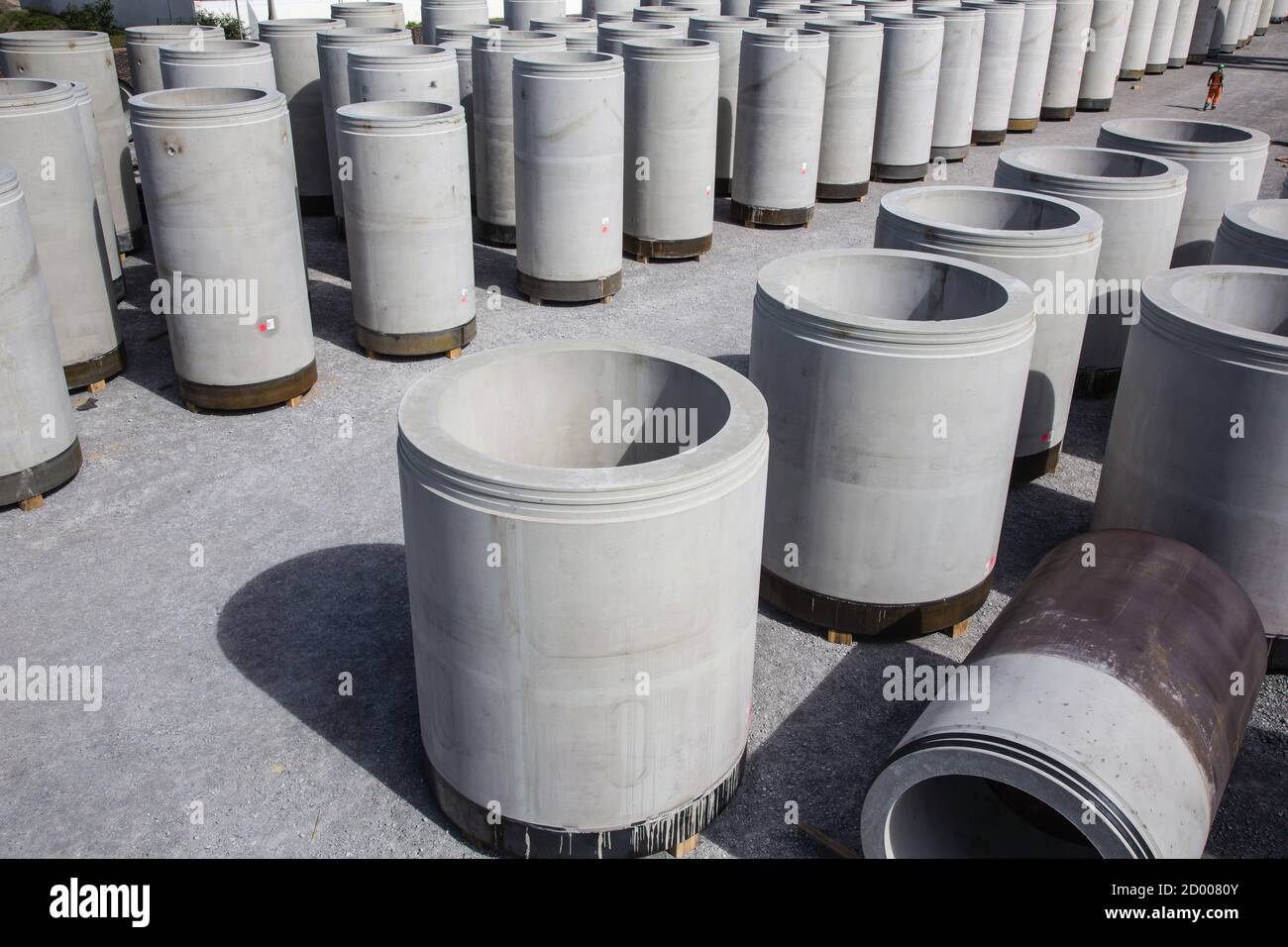 Reinforced concrete jacking pipes hi-res stock photography and images ...