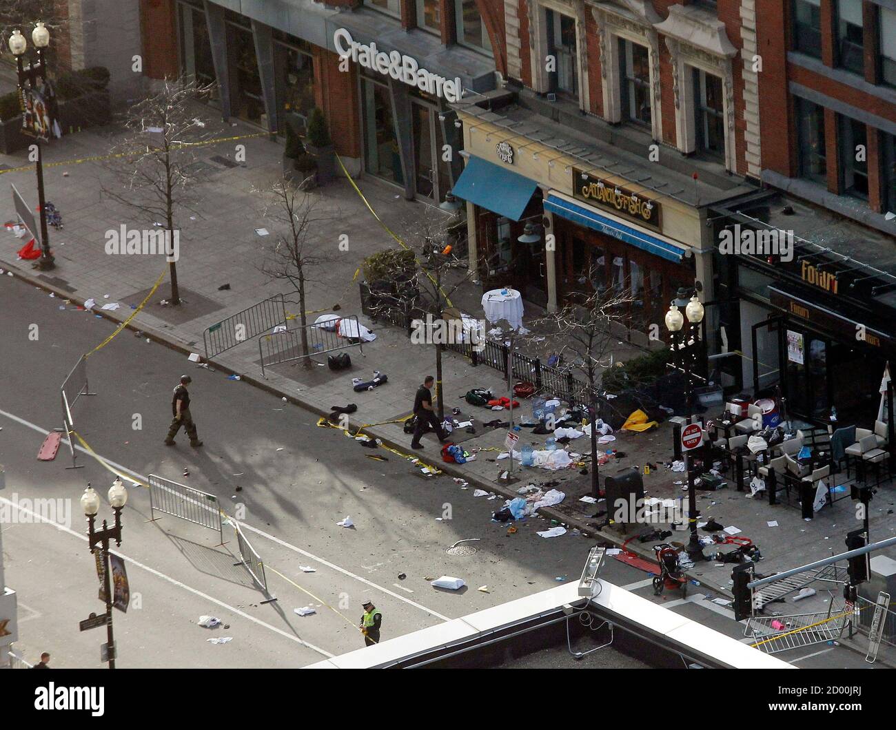 Marathon finish line from above hi-res stock photography and images - Alamy