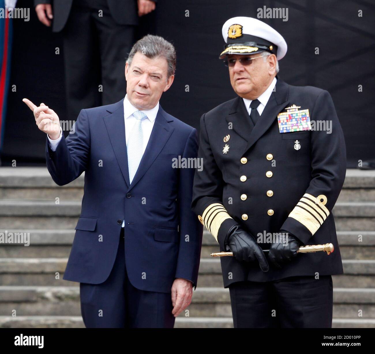 Juan manuel santos admiral hi-res stock photography and images - Alamy