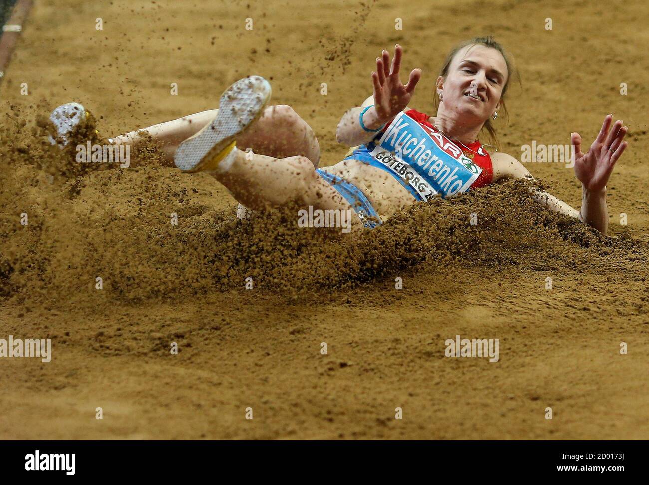 Long jump women hi-res stock photography and images - Alamy