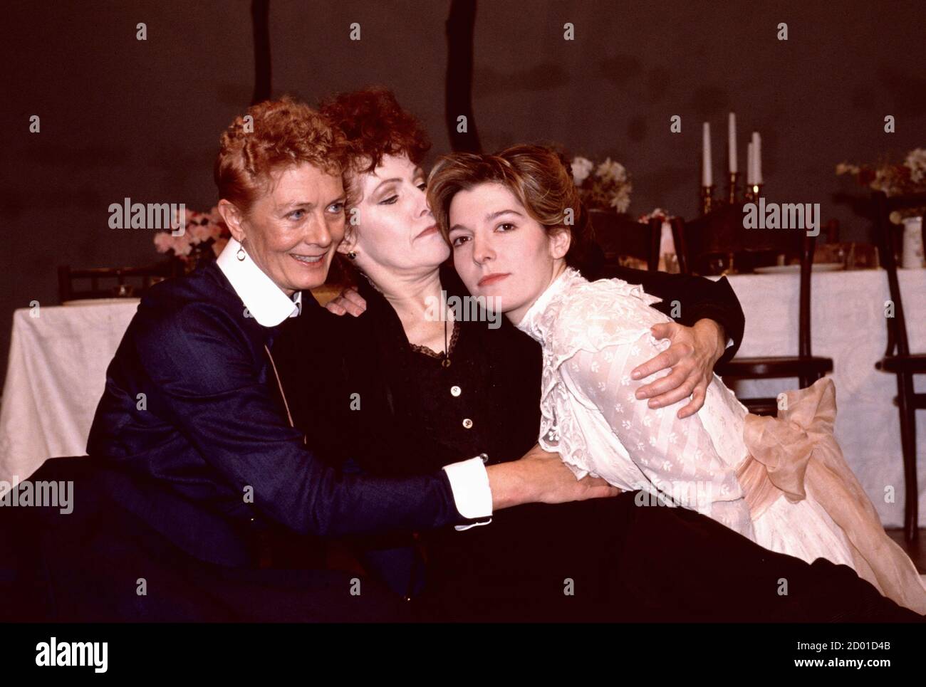 Vanessa lynn redgrave hi-res stock photography and images - Alamy