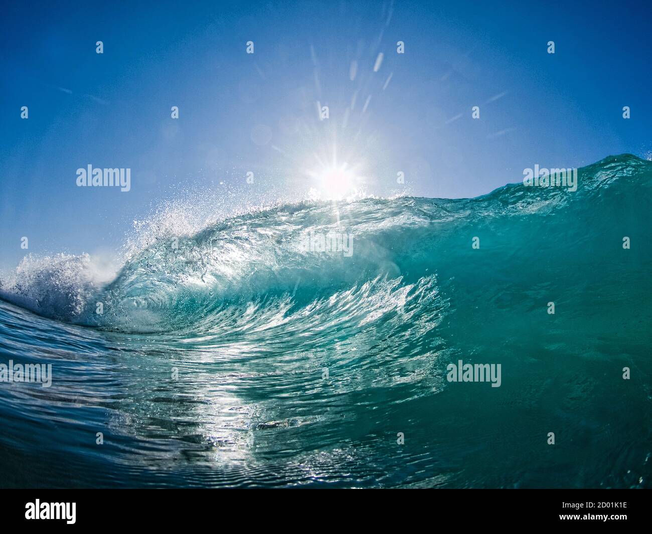Shorebreak waves beach hawaii hi-res stock photography and images - Alamy