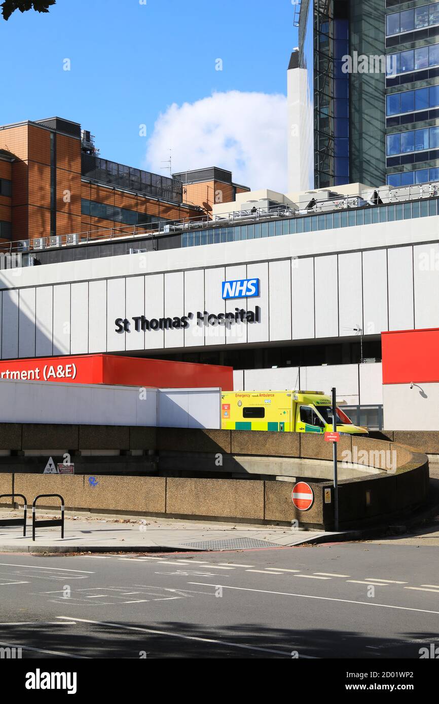 St Thomas' NHS teaching hospital on Westminster Bridge Road in central ...