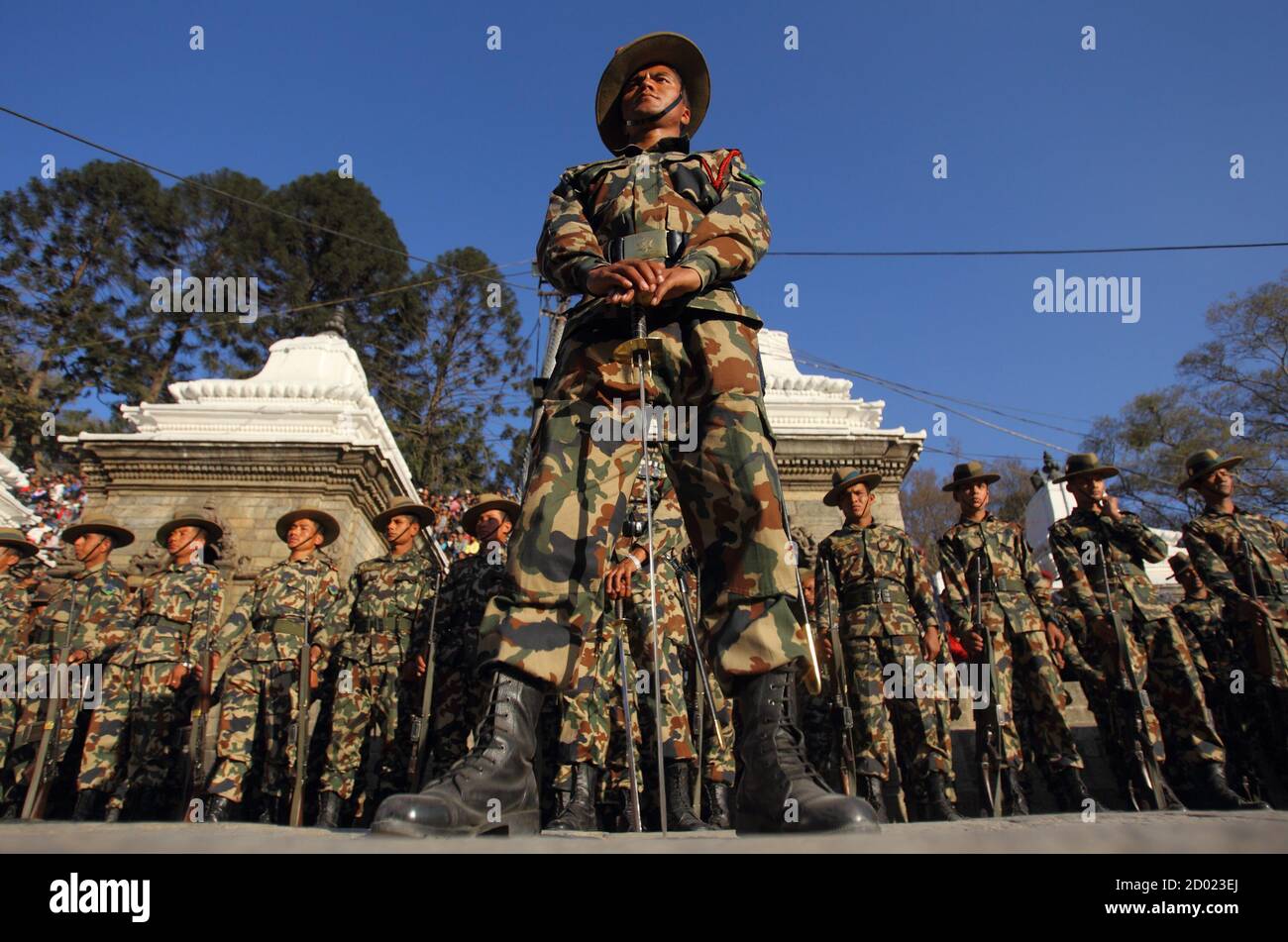 Autocracy monarchy hi-res stock photography and images - Alamy