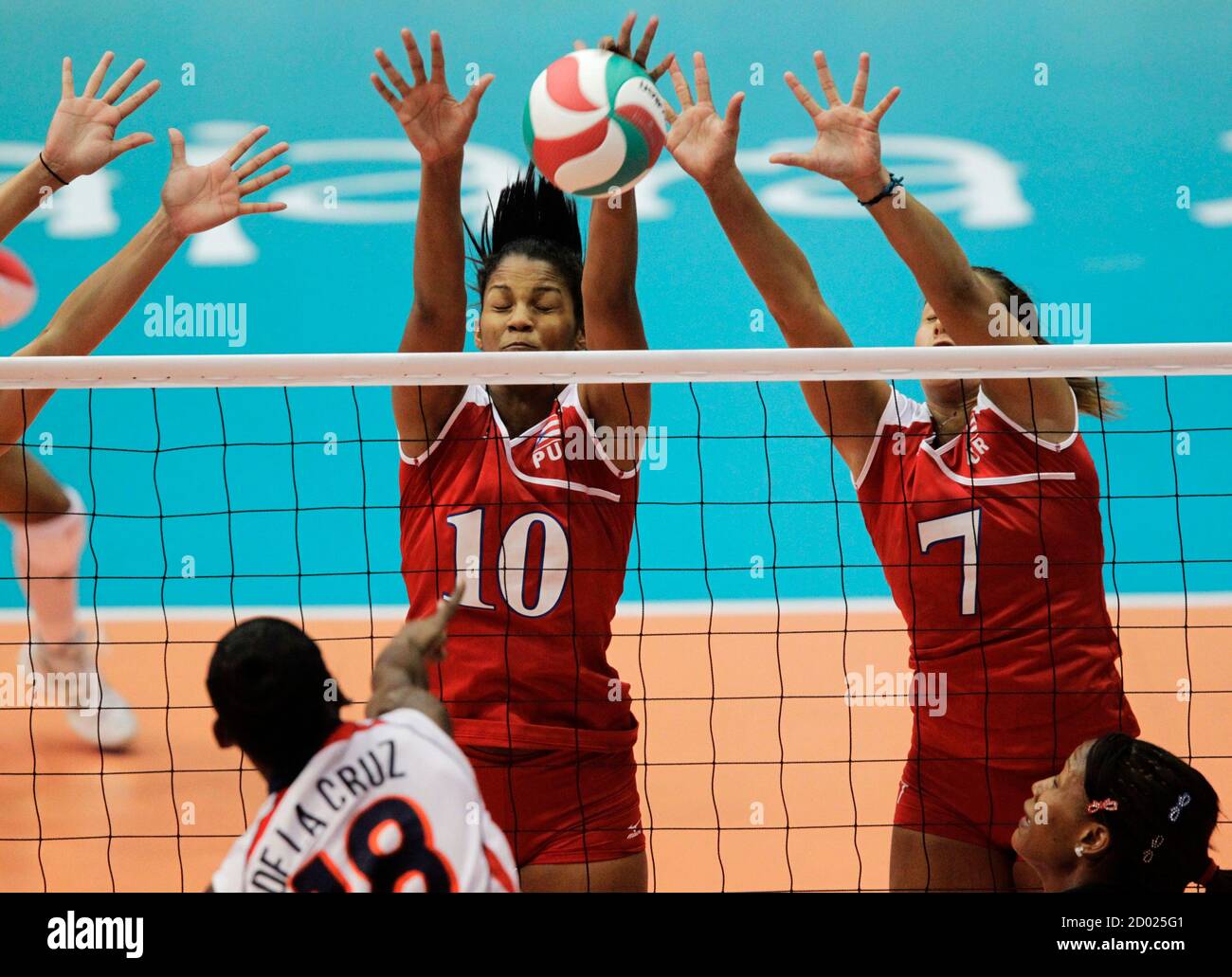 Diana Reyes High Resolution Stock Photography and Images - Alamy