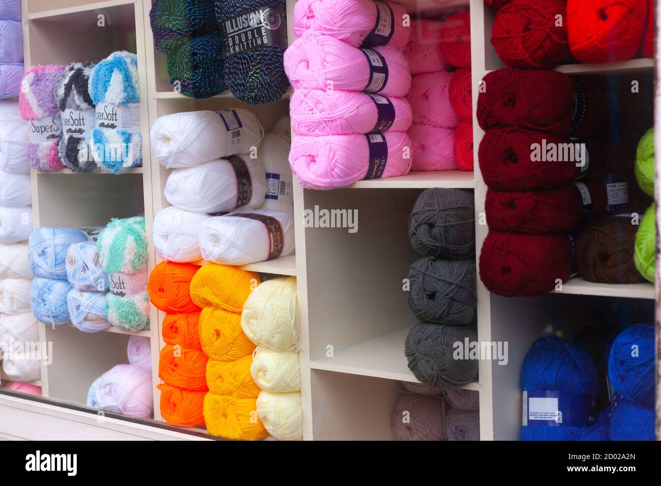 Woolly balls hi-res stock photography and images - Alamy