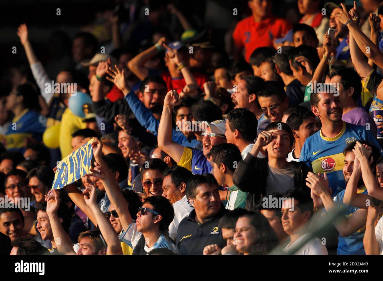 Fans celebrate mexico hi-res stock photography and images - Alamy