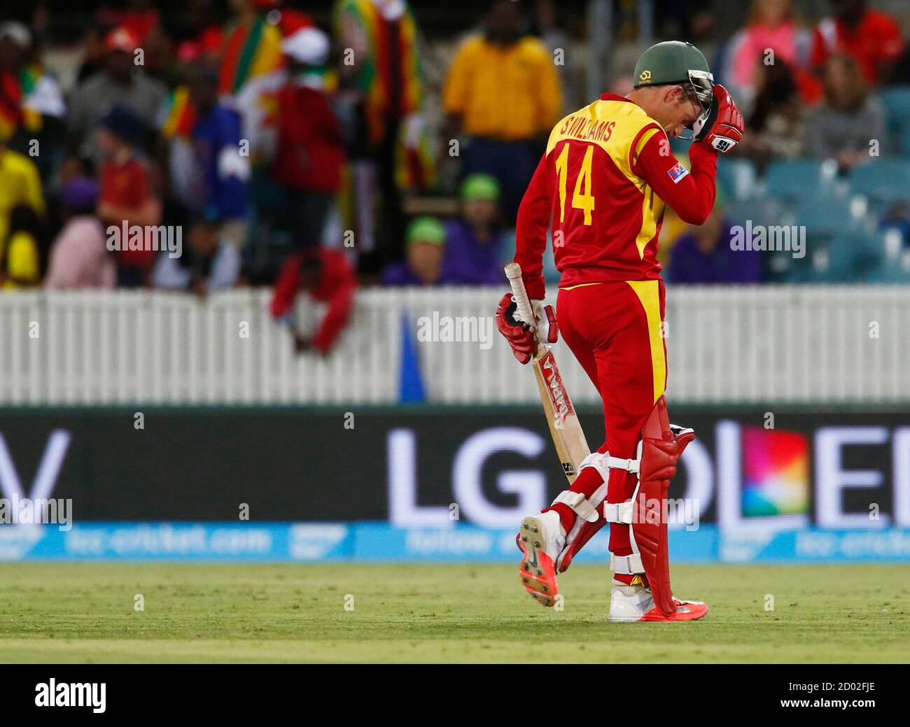 Sean williams cricket hi-res stock photography and images - Alamy