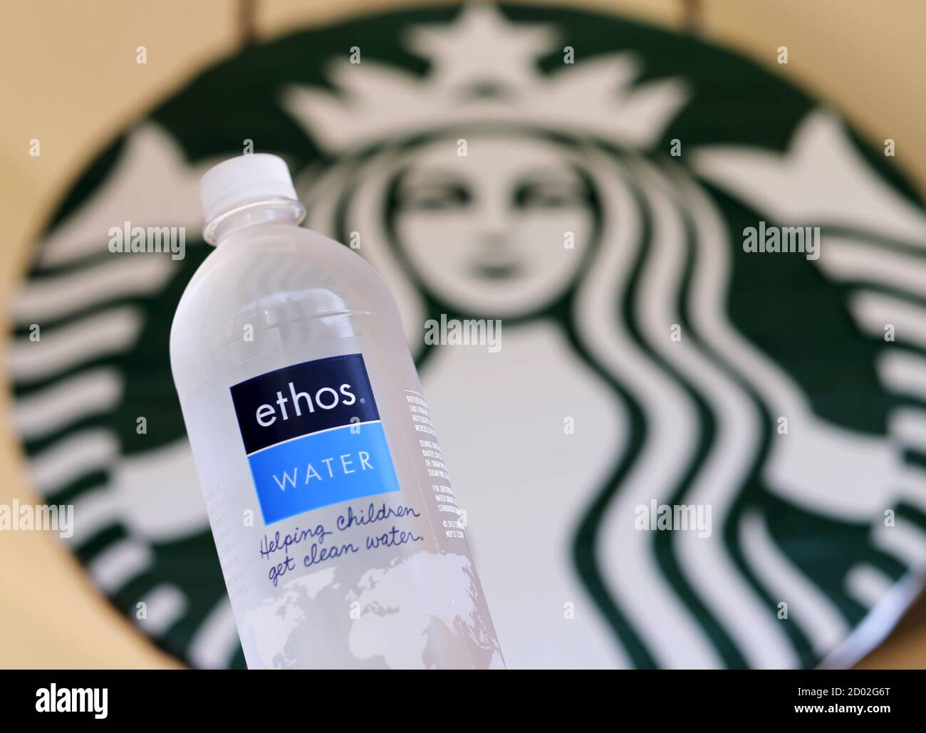 Ethos starbucks hi-res stock photography and images - Alamy