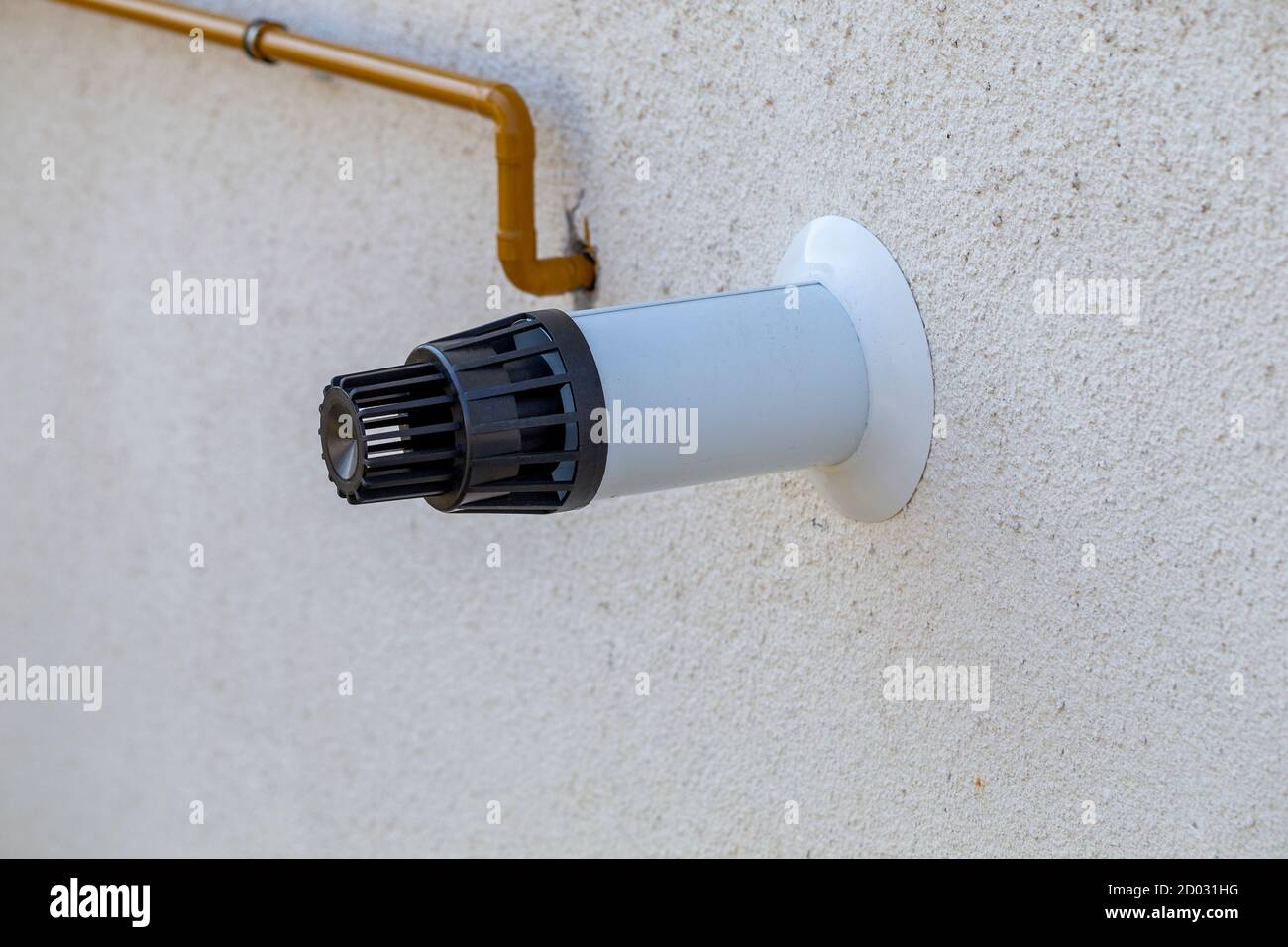 Autonomous heating system hi-res stock photography and images - Alamy