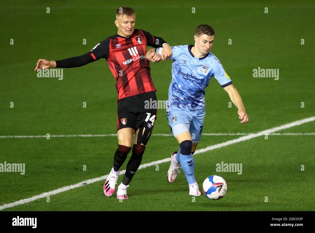 Afc bournemouths sam surridge battle hi-res stock photography and ...