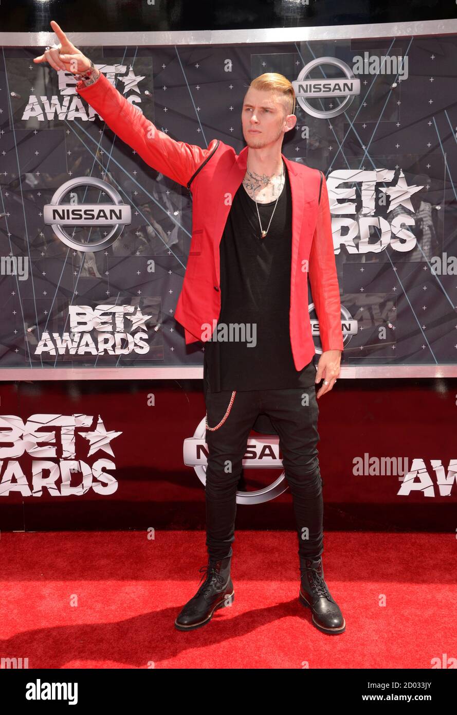 Machine Gun Kelly Rapper High Resolution Stock Photography and Images ...