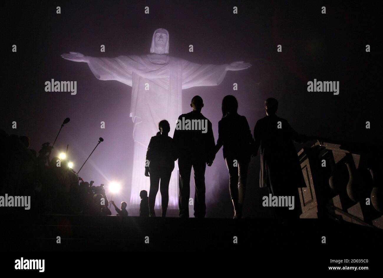 Sasha malia tour hi-res stock photography and images - Alamy