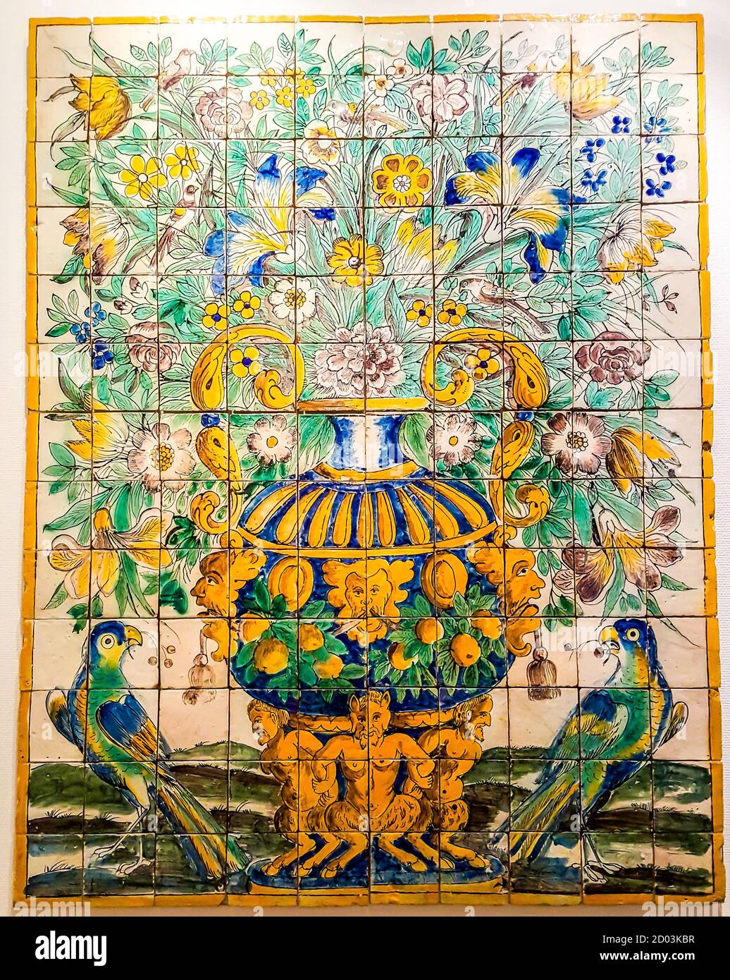 Old portuguese ceramic tiles hi-res stock photography and images - Alamy