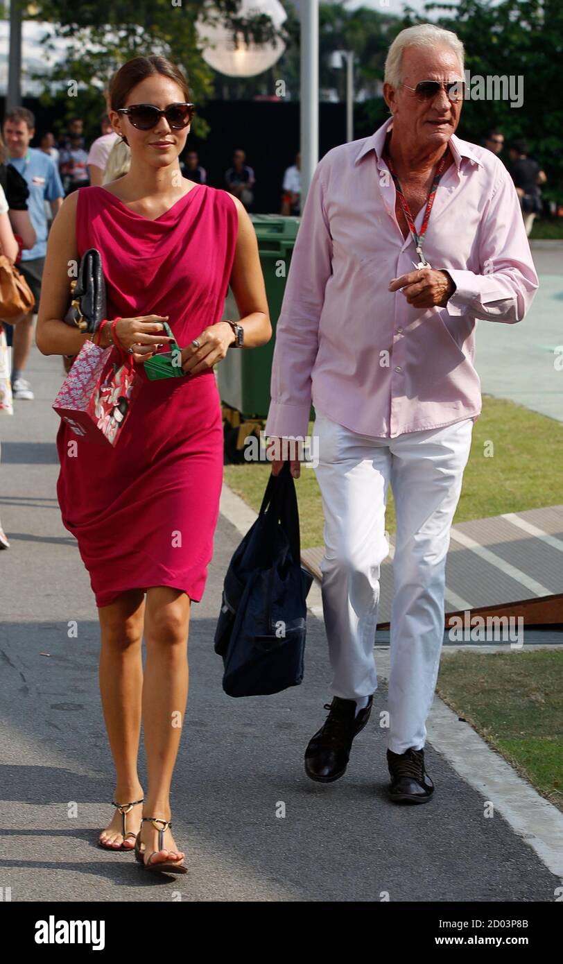 Grand father japanese hi-res stock photography and images - Alamy