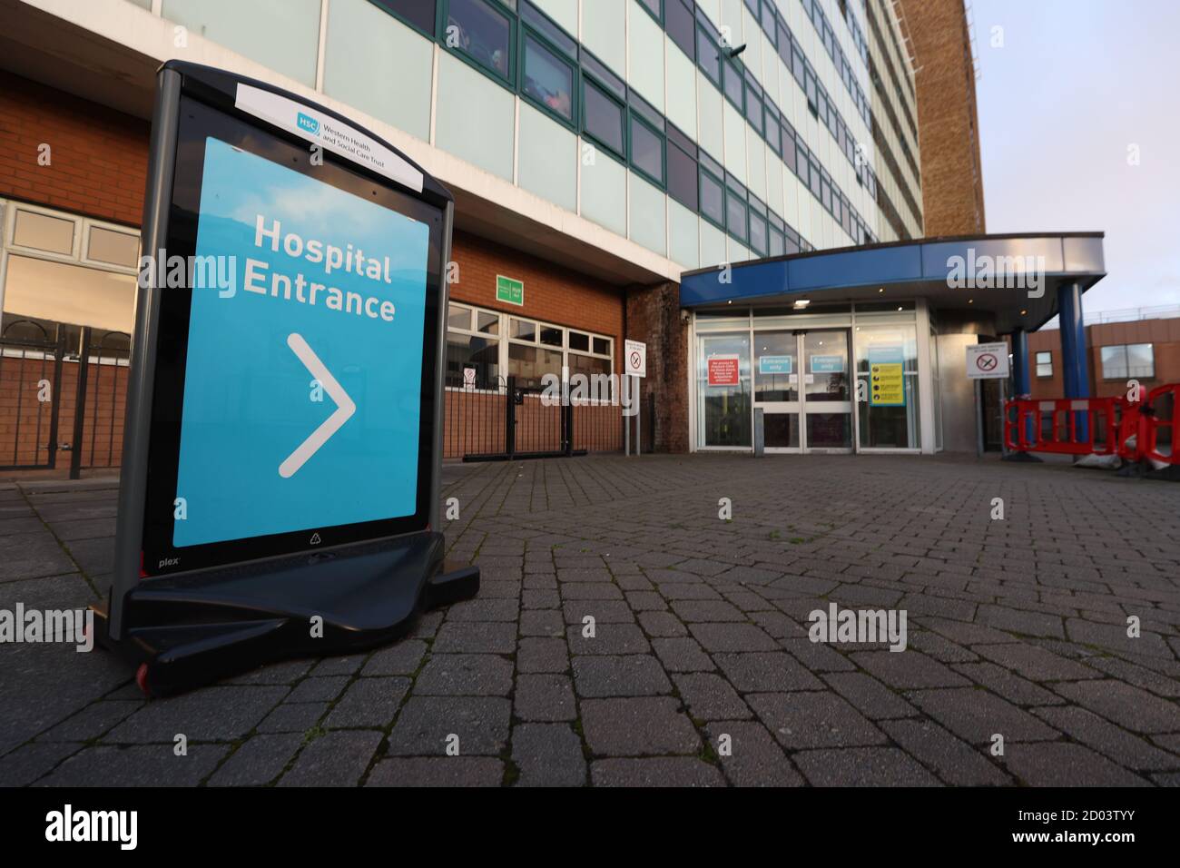 Altnagelvin Area Hospital in Londonderry Stock Photo - Alamy