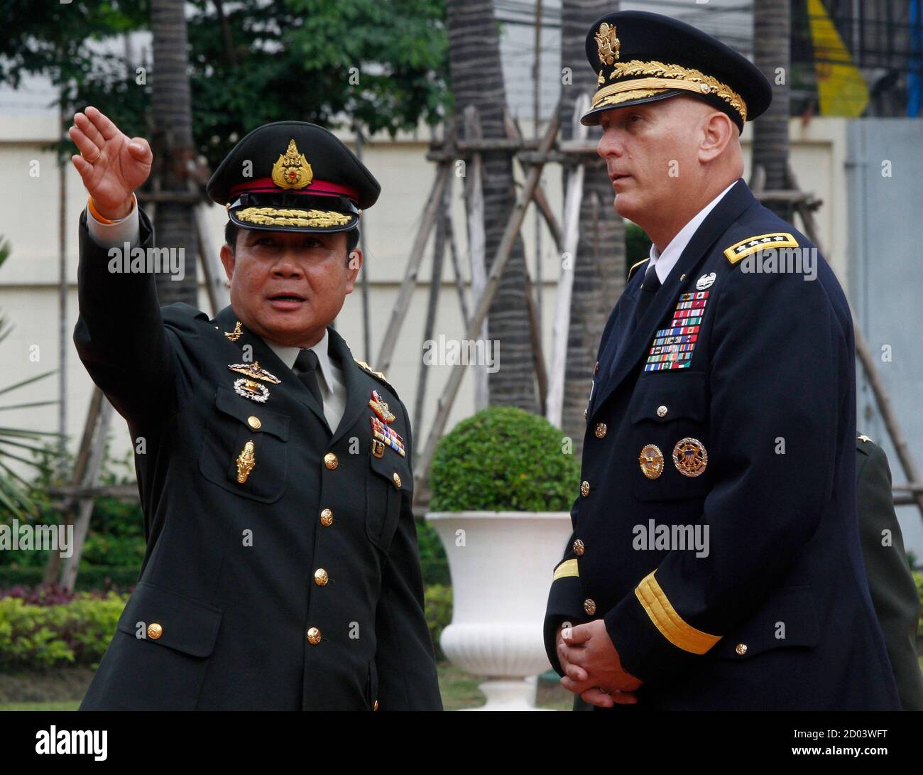 Royal thai army chief of staff hi-res stock photography and images - Alamy
