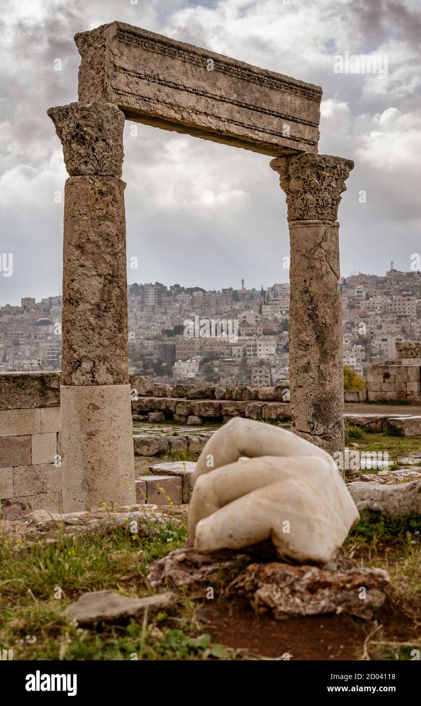 Hand of Hercules Statue in Amman, Jordan Stock Photo - Alamy