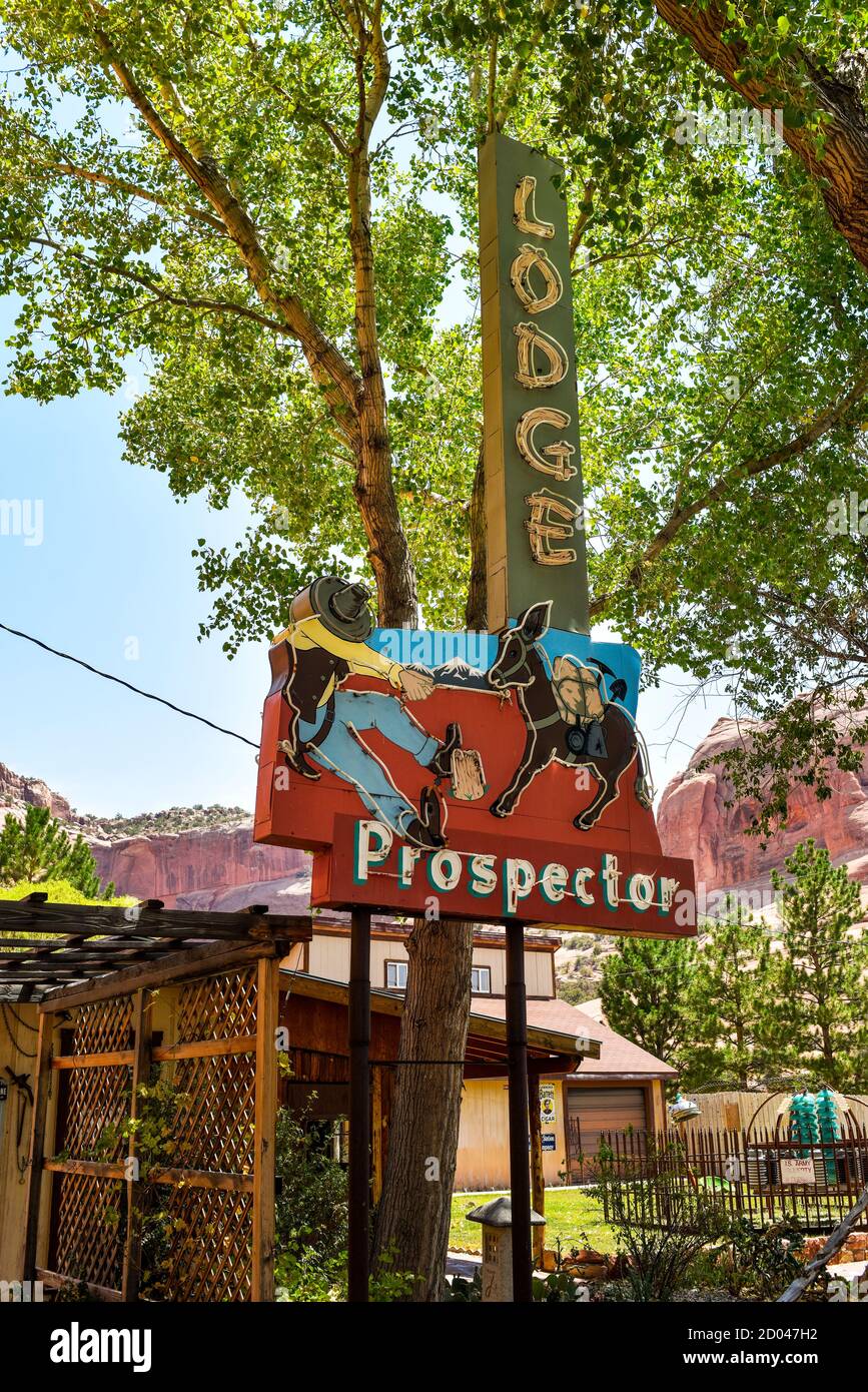Prospector lodge hi-res stock photography and images - Alamy