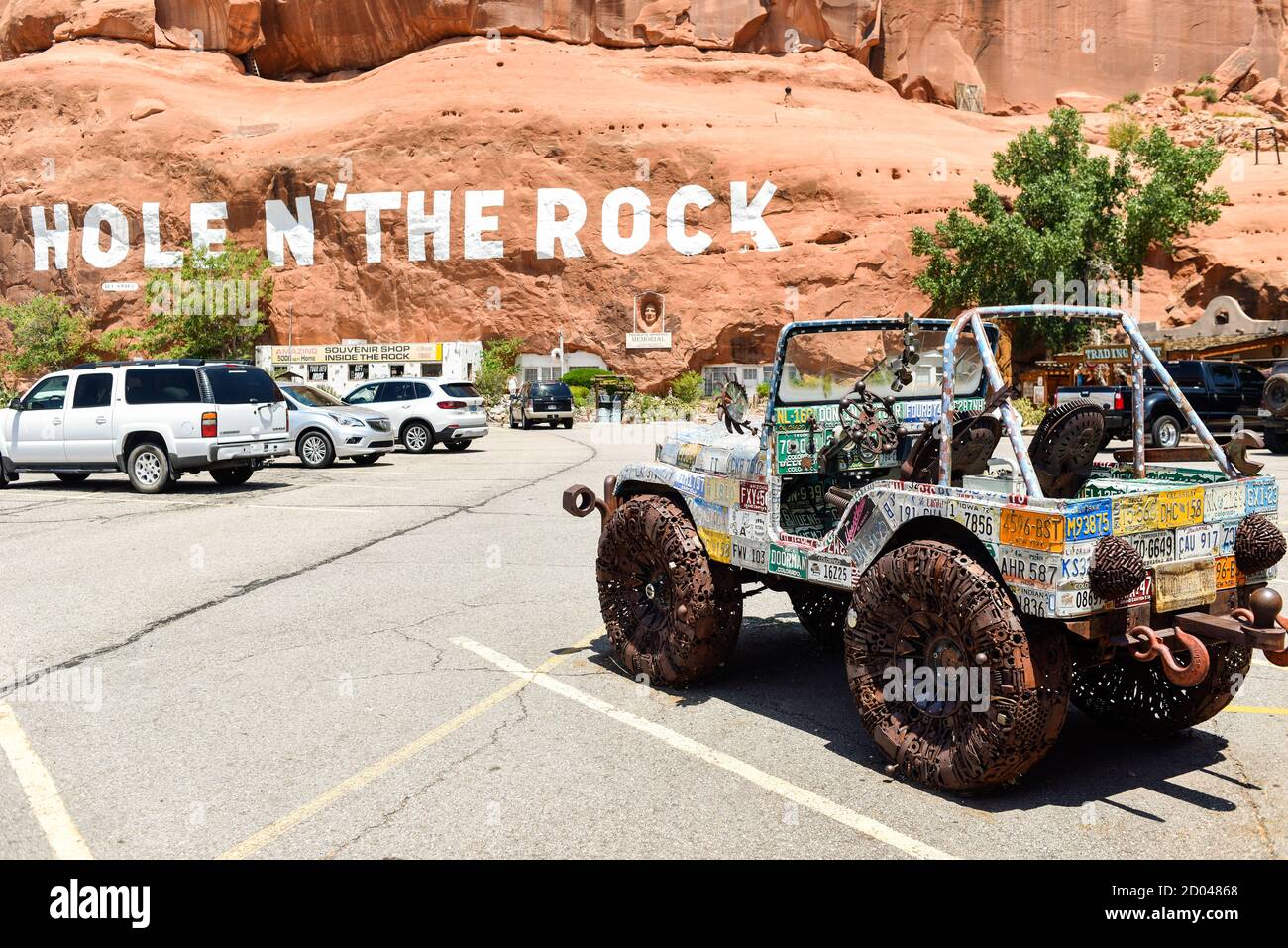 Hole in the Rock Tourist stop in Southwest Arizona Stock Photo - Alamy
