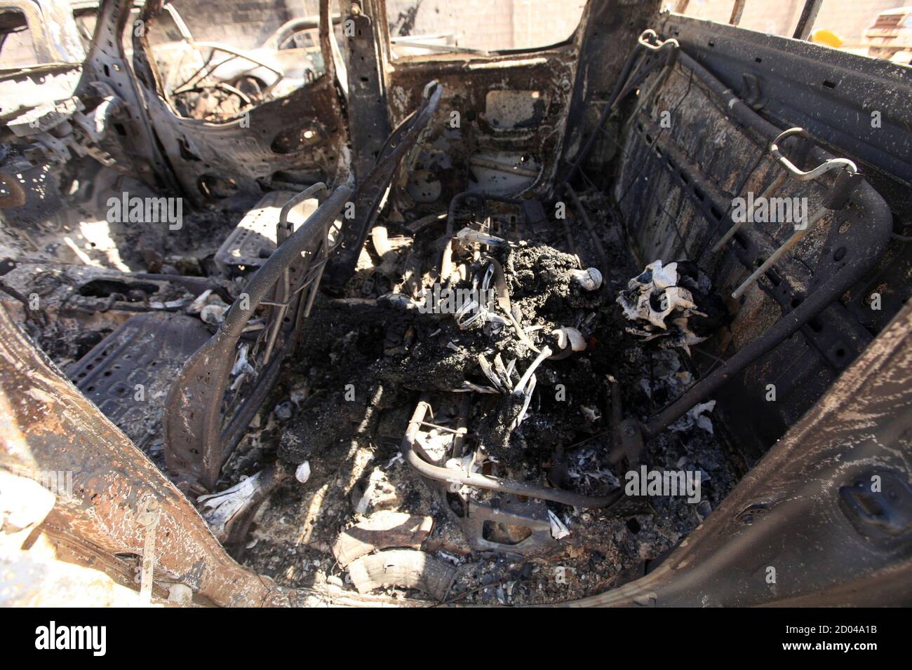 Charred body hi-res stock photography and images - Alamy