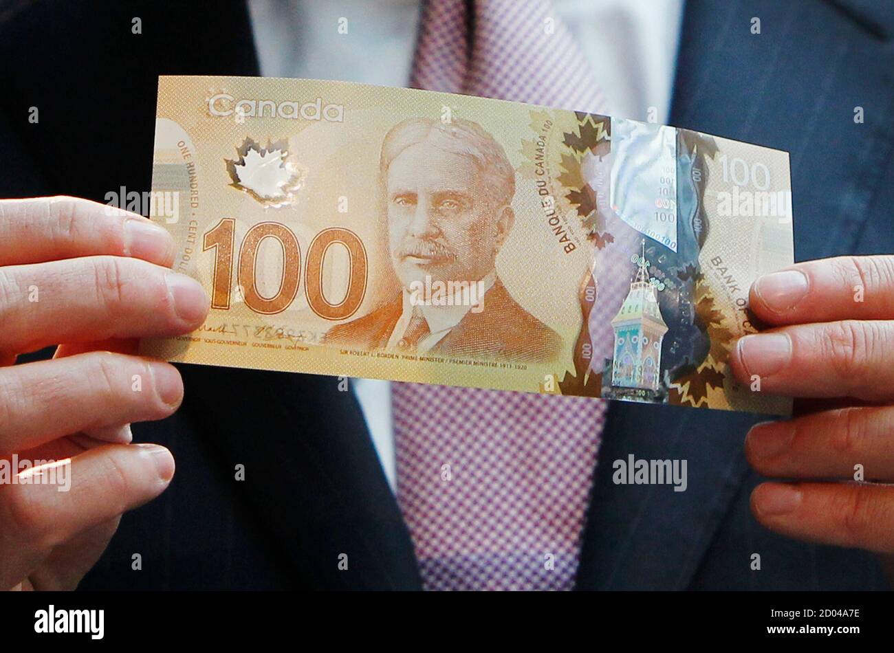 Canada 100 dollar bill hi-res stock photography and images - Alamy