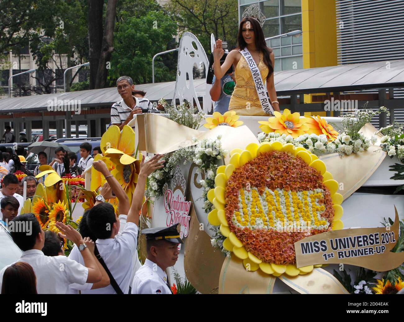 Miss pageant float hi-res stock photography and images - Alamy
