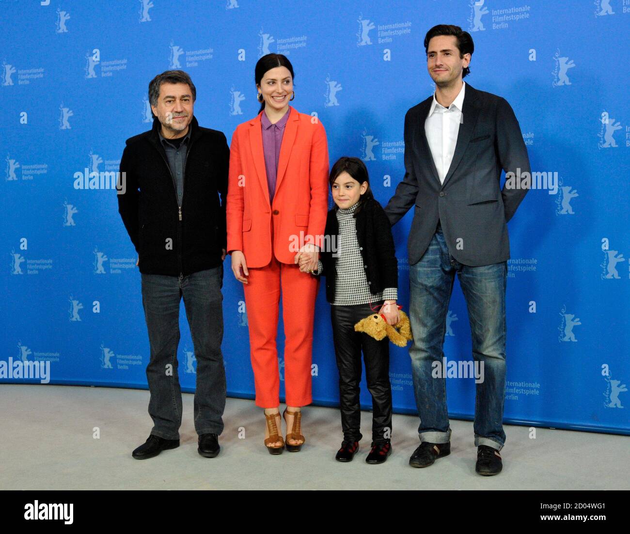 Dictado hi-res stock photography and images - Alamy