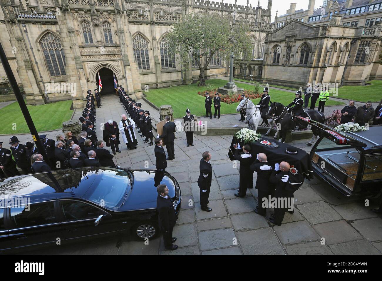 Police officers carry the coffin of pc fiona bone hi-res stock ...