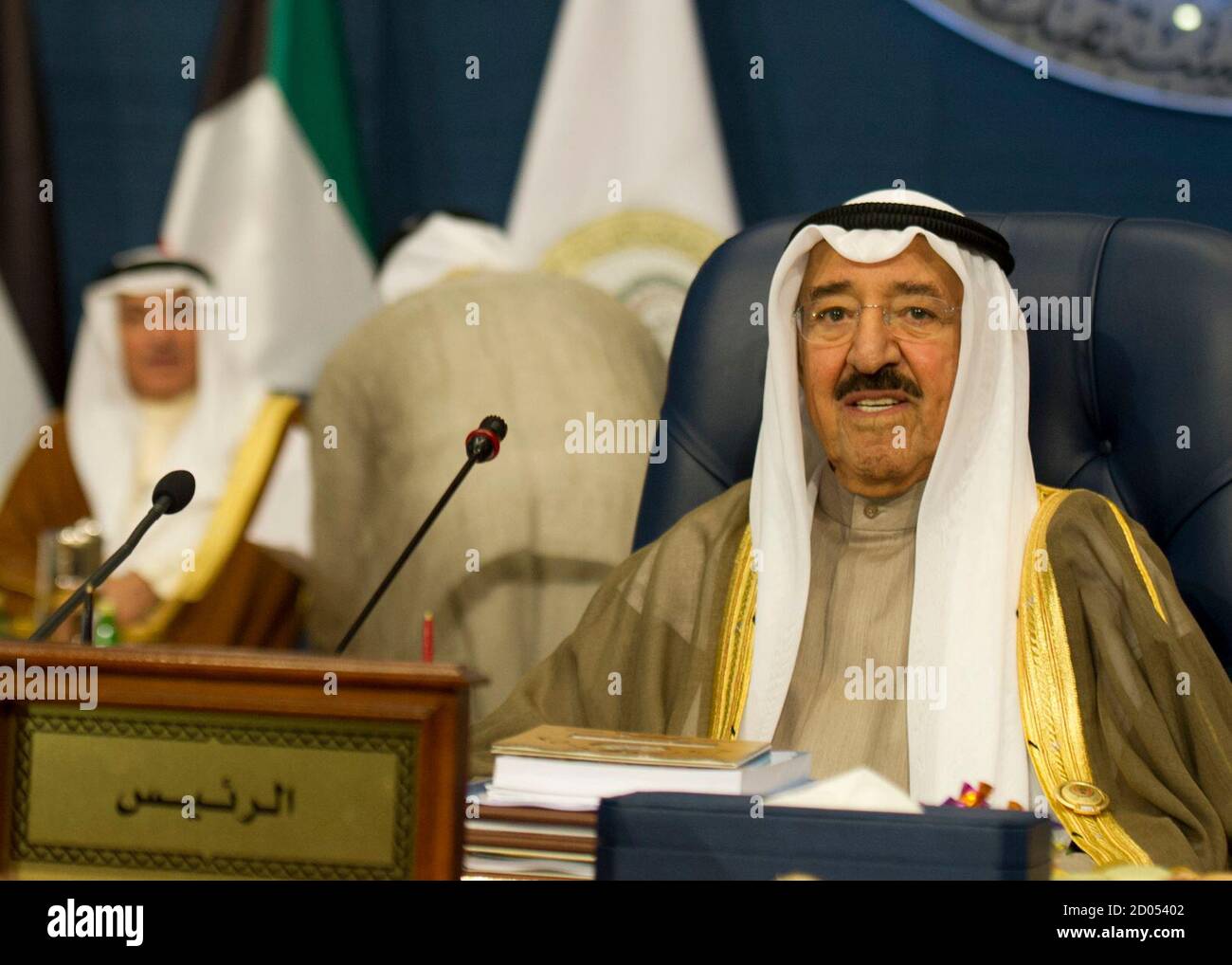 Kuwaits emir hi-res stock photography and images - Alamy