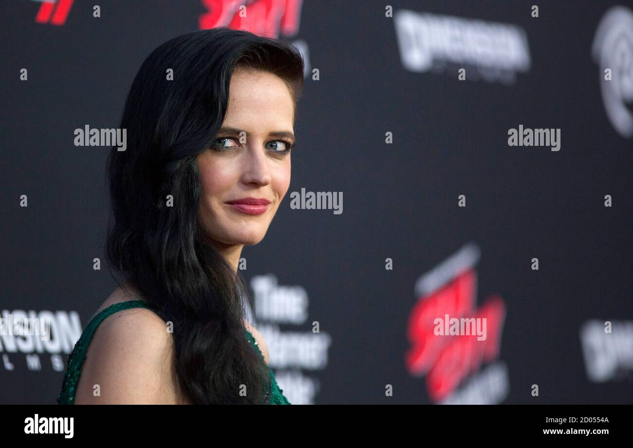 Sin city eva green hi-res stock photography and images - Alamy