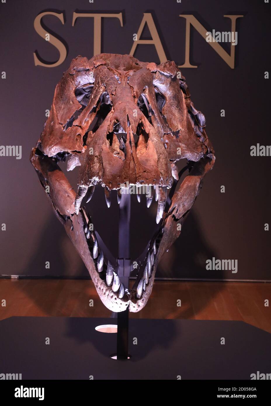 New York, New York, USA. 2nd Oct, 2020. A view of the original head of ...