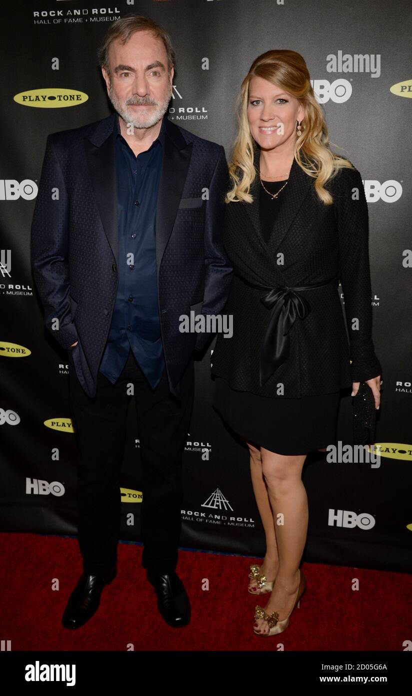 Neil diamond hall of fame hi-res stock photography and images - Alamy