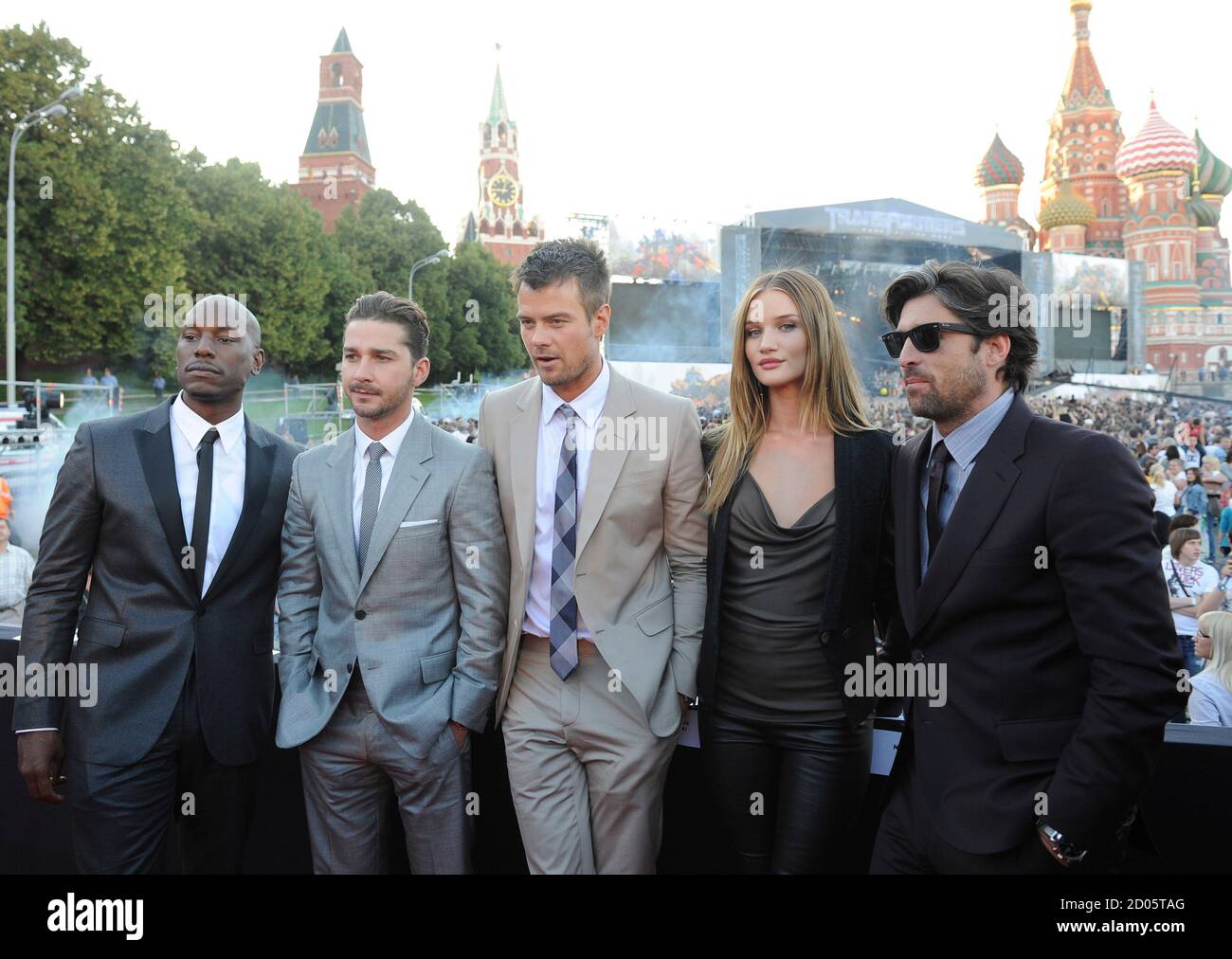 Transformers Dark Of The Moon Actors