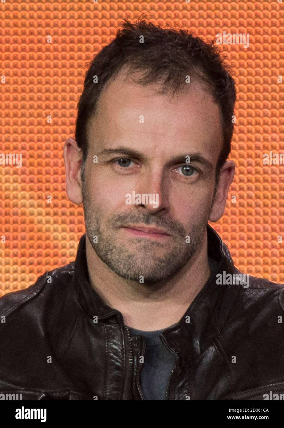 Actor Jonny Lee Miller High Resolution Stock Photography and Images - Alamy