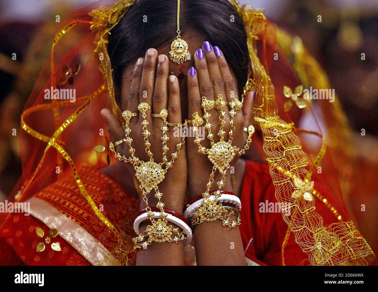 Indian Shy Bride India High Resolution Stock Photography and Images - Alamy