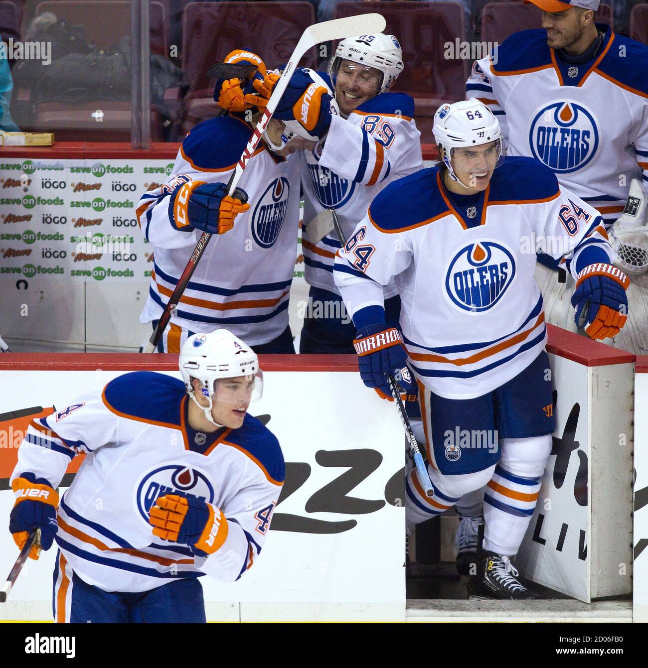 Oilers celebrate hi-res stock photography and images - Alamy