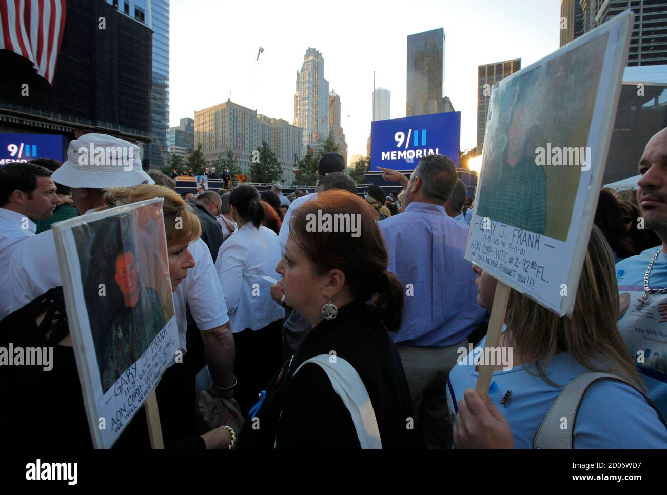 Disaster emergency center signs hi-res stock photography and images - Alamy