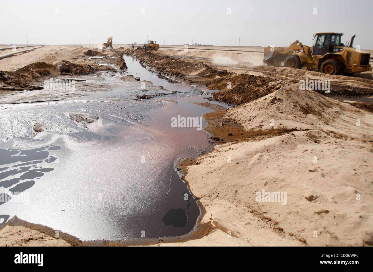 Buried Oil Pipeline High Resolution Stock Photography and Images - Alamy