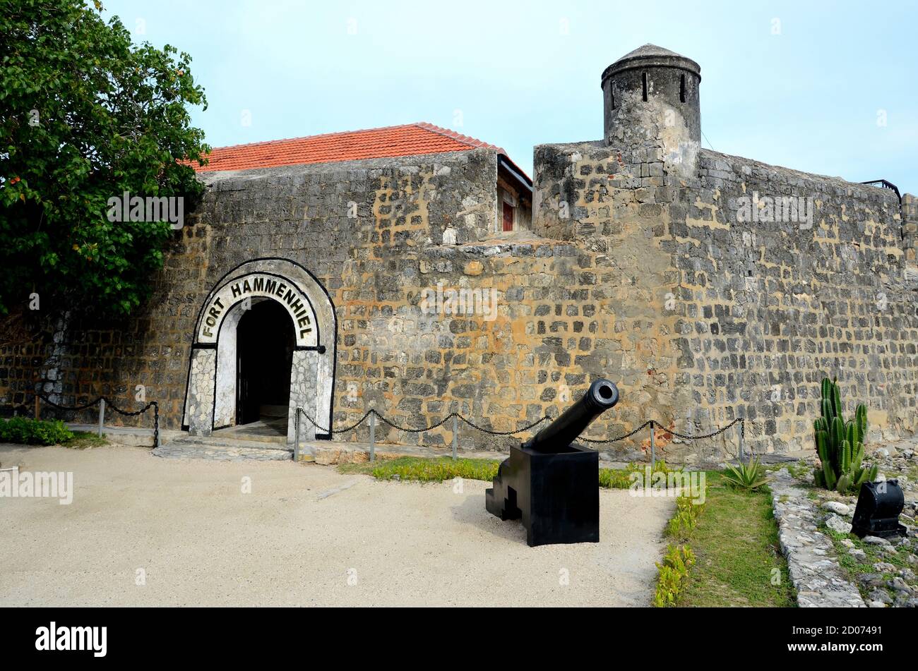Entrance doorway with cannon outside Fort Hammenhiel Resort Hotel ...